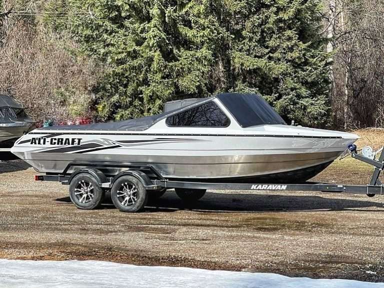 Custom Boat Covers In Canada That Are Built To Last